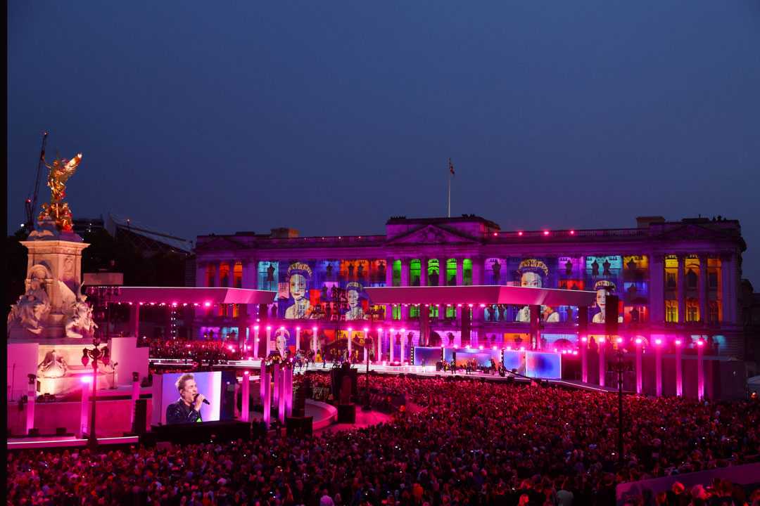 Cameo illuminates the Platinum Jubilee concert - LSi Online
