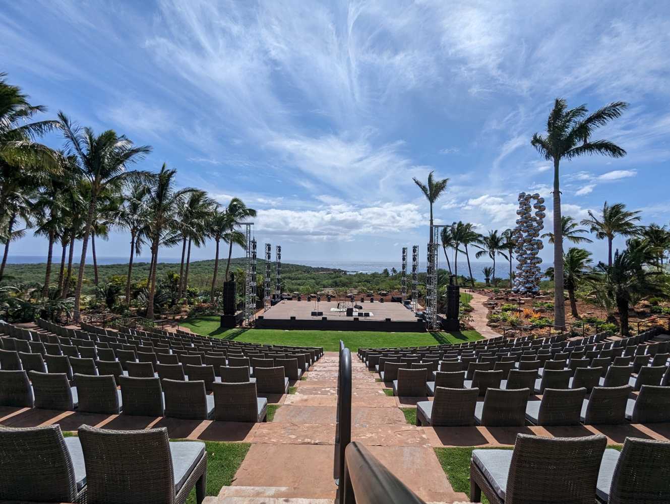Elation adorns Hawaii’s Lāna‘i Ocean Theatre - LSi Online