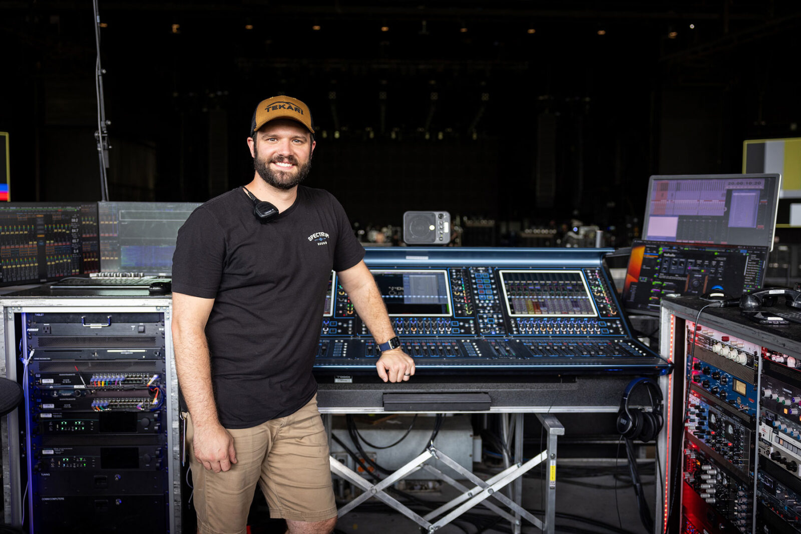 Optocore interconnects on Jason Aldean tour - LSi Online