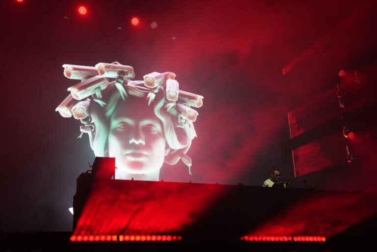 INFiLED powers visuals at Esports concerts - LSi Online