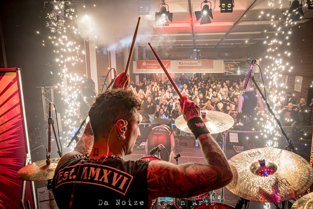 HK Audio supports Heart & Heavy benefit - LSi Online