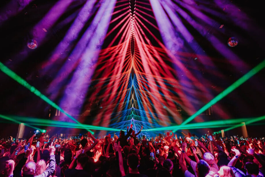 Four Tet goes large at Ally Pally with Chauvet - LSi Online