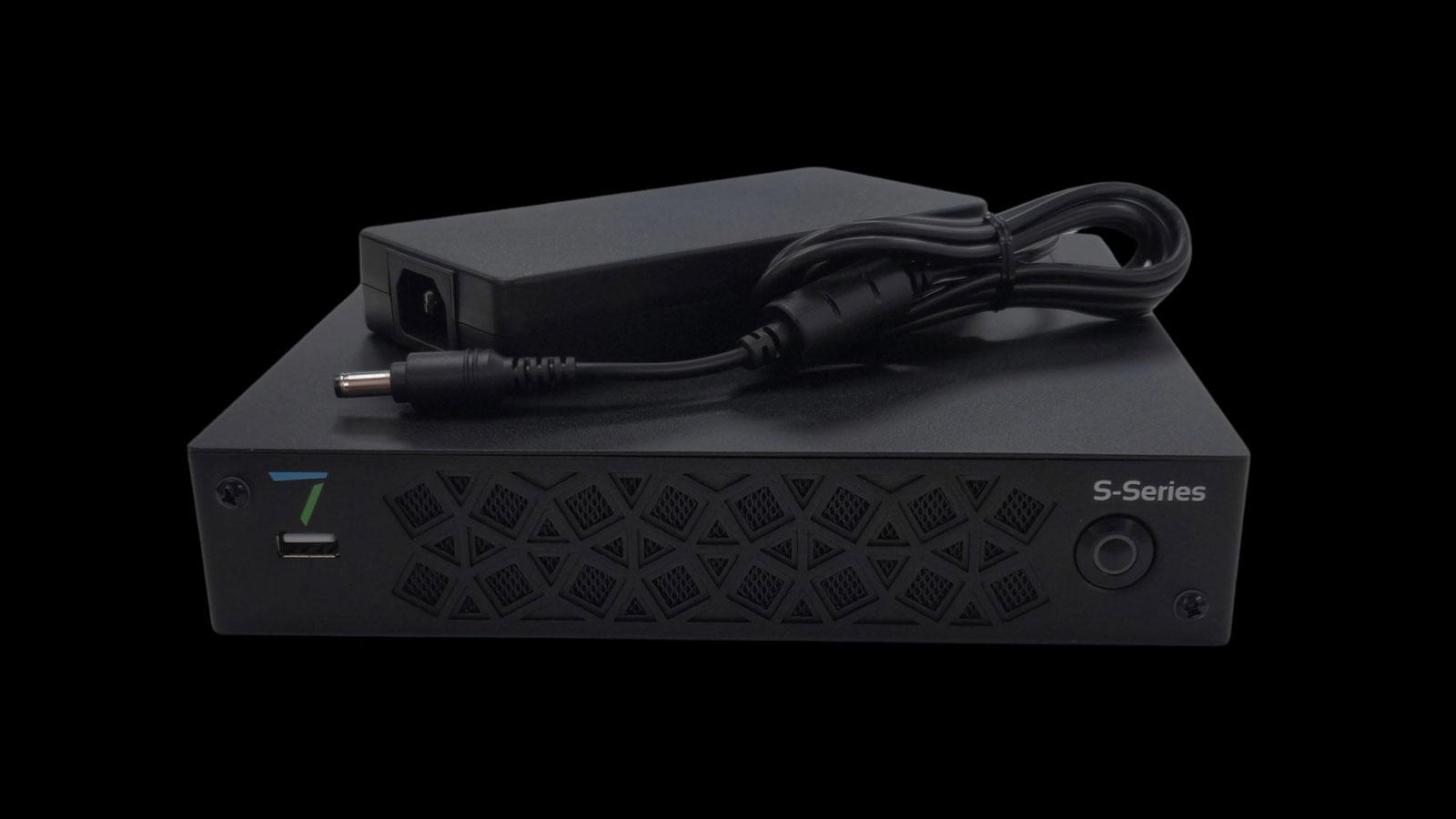 ISE 2026: 7thSense debuts compact media server - LSi Online